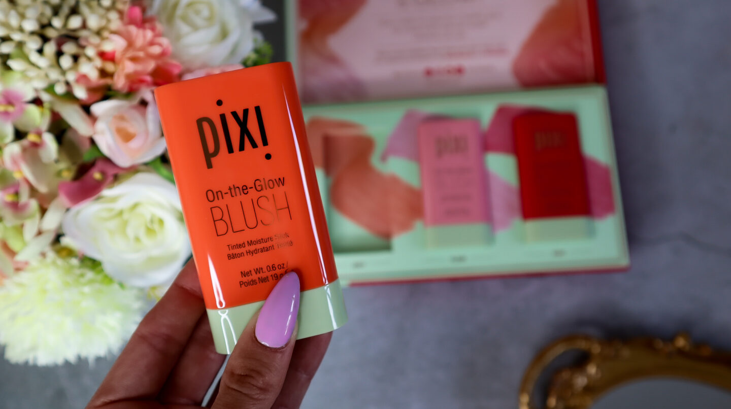 The Pixi Beauty On the Glow Blush review - Vanity Owl