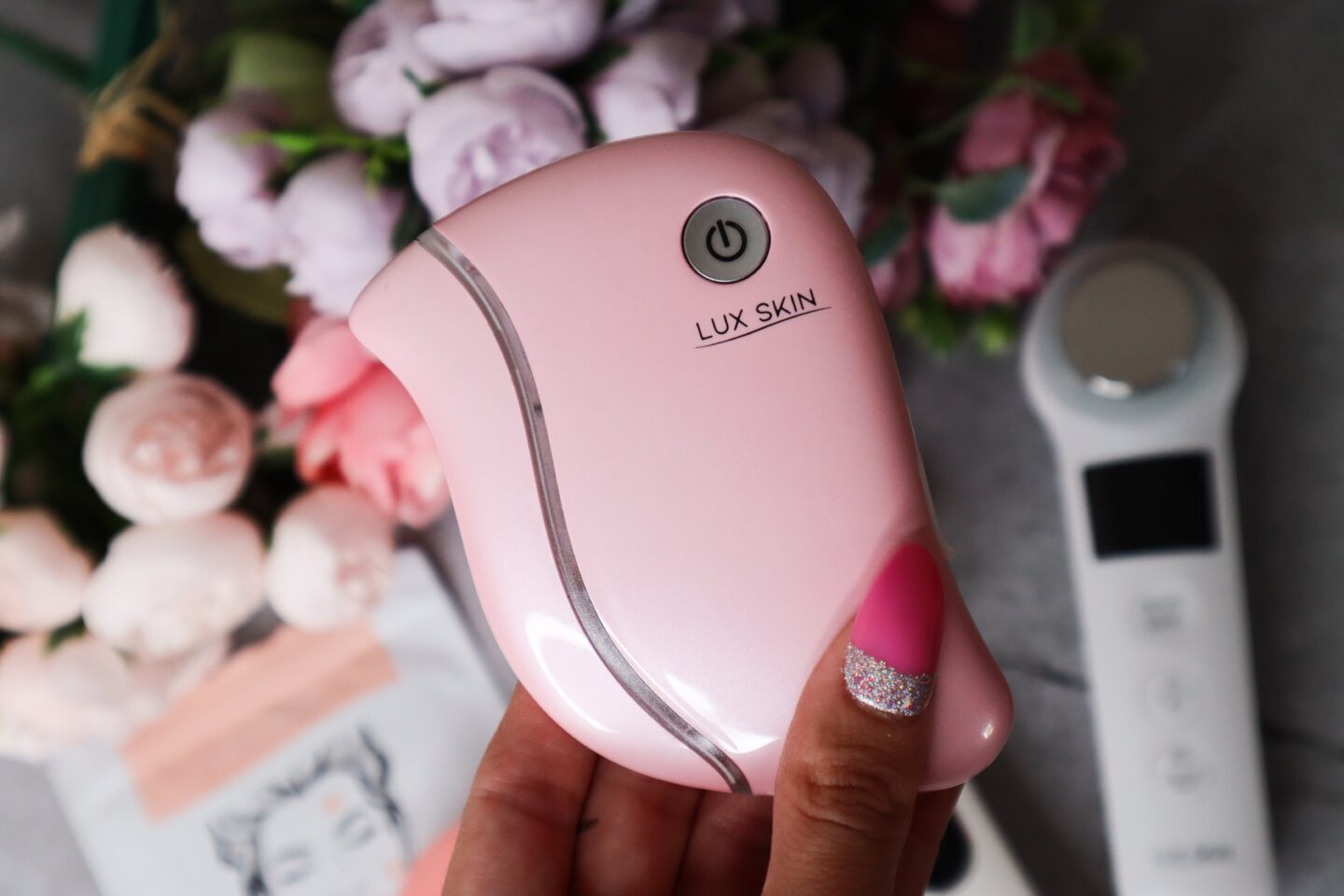 The ultimate Guide to Lux Skin - Skincare devices - Vanity Owl